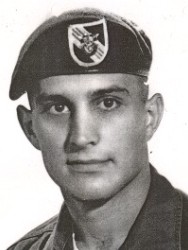 Dennis Thompson - Hall of Valor: Medal of Honor, Silver Star, U.S ...