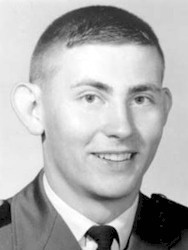 Dennis Pugh - Hall of Valor: Medal of Honor, Silver Star, U.S. Military ...